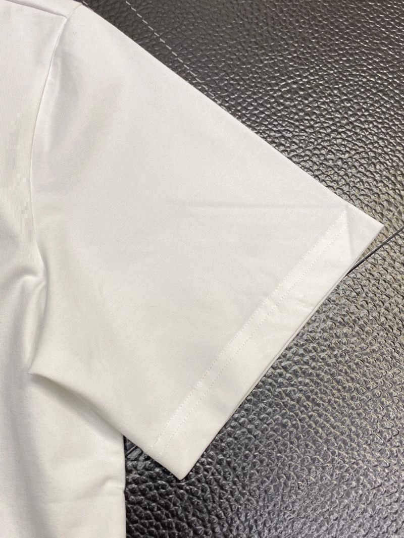 Precise copy Louis Vuitton T-Shirts