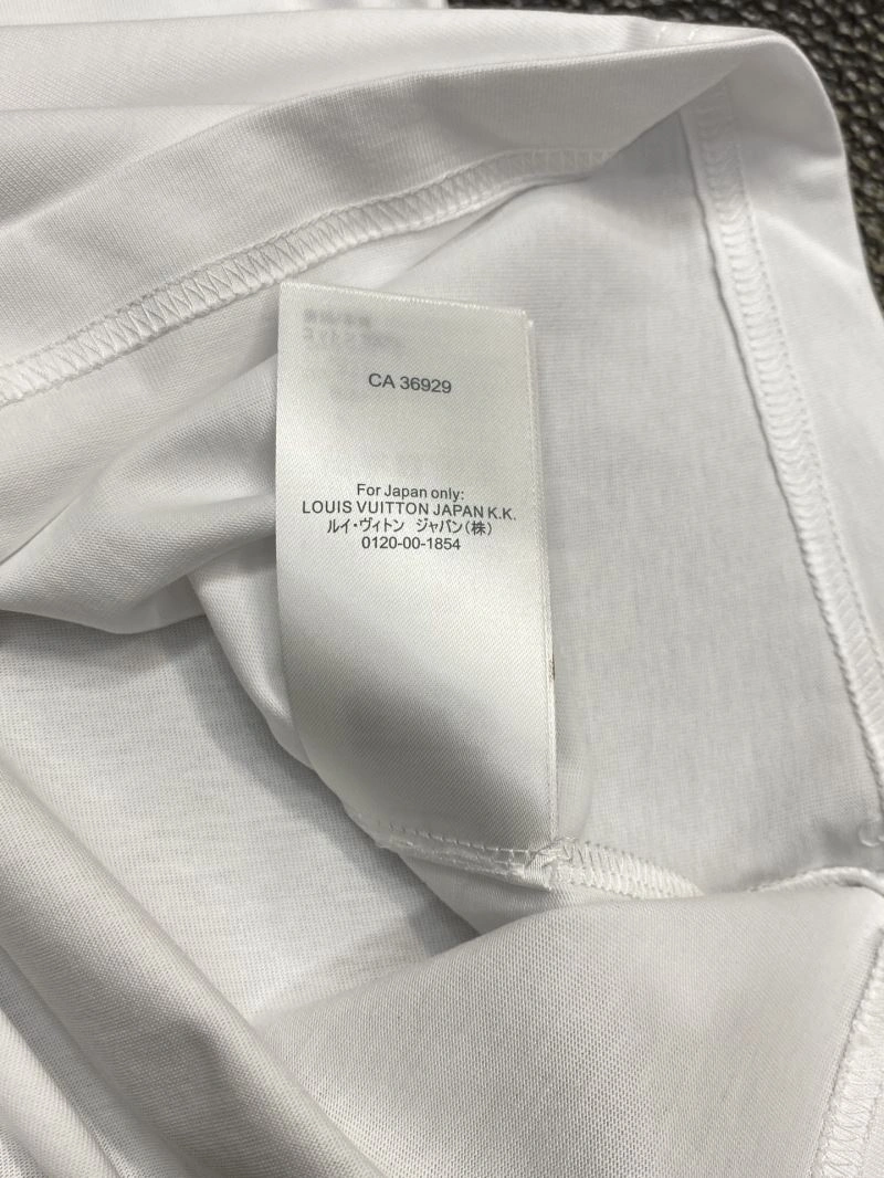 Inexpensive Louis Vuitton T-Shirts