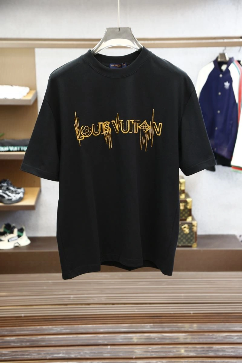 Discounted Louis Vuitton T-Shirts