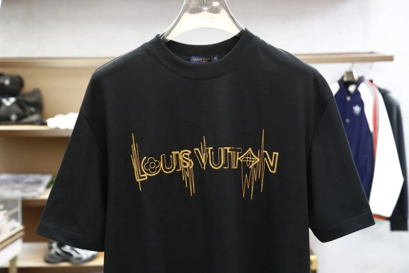 Discounted Louis Vuitton T-Shirts