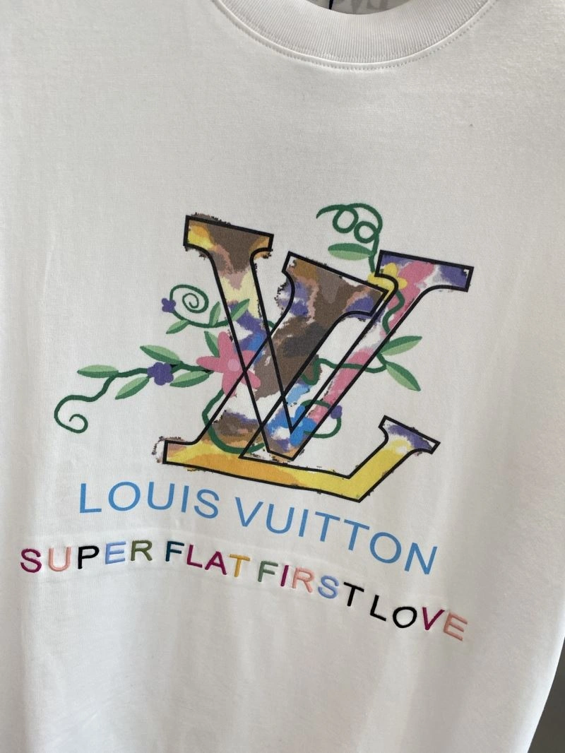 Indistinguishable Louis Vuitton T-Shirts