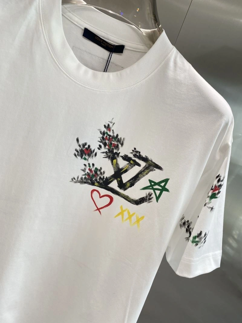 Top match Louis Vuitton T-Shirts