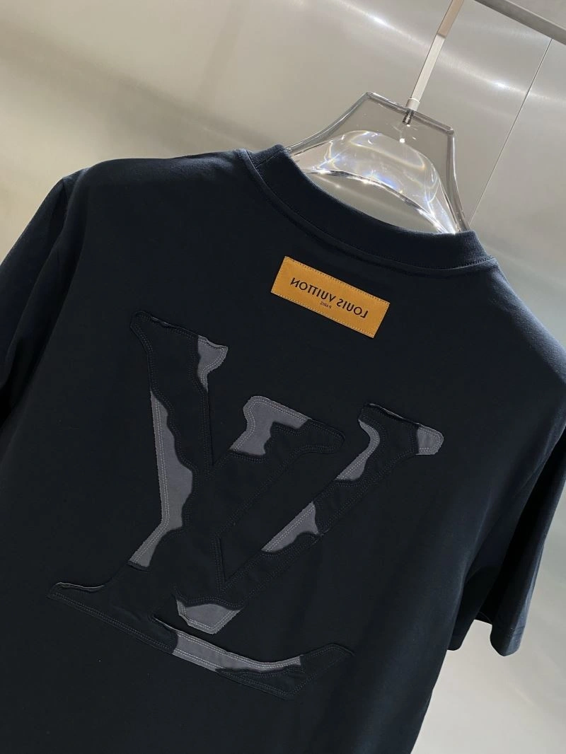 Top mirror Louis Vuitton T-Shirts