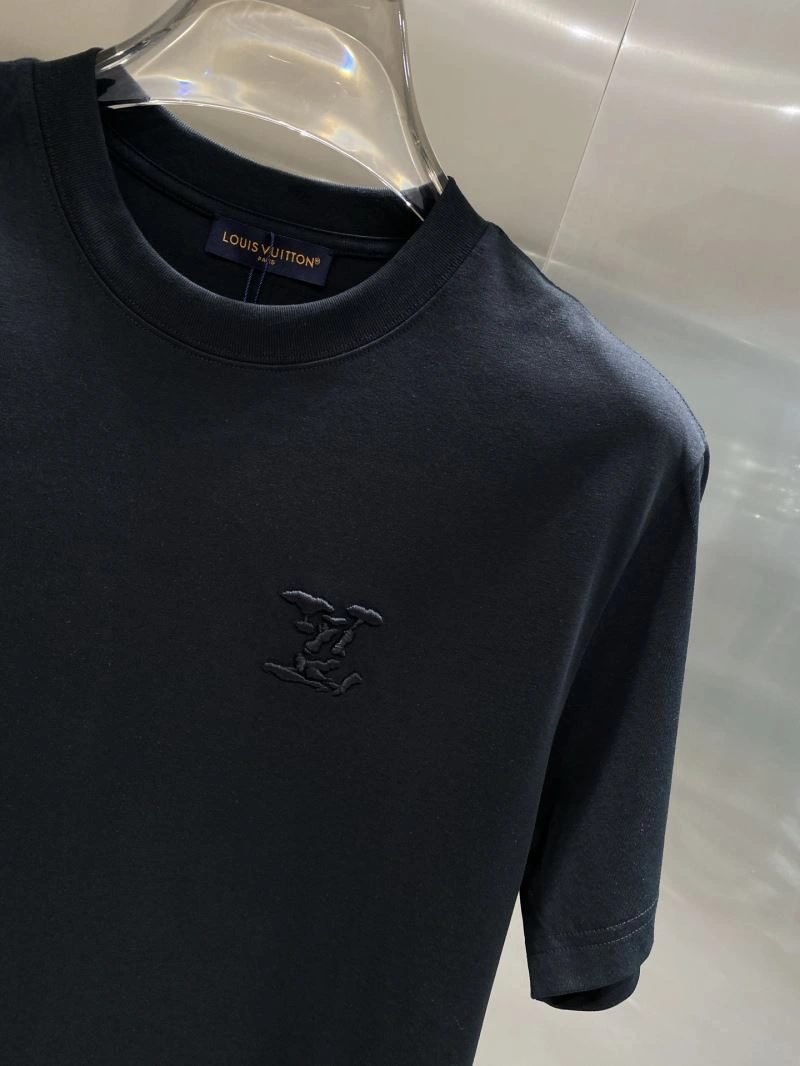 Inexpensive Louis Vuitton T-Shirts