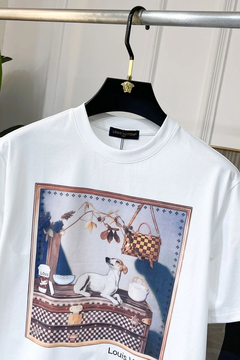 Bargain Louis Vuitton T-Shirts