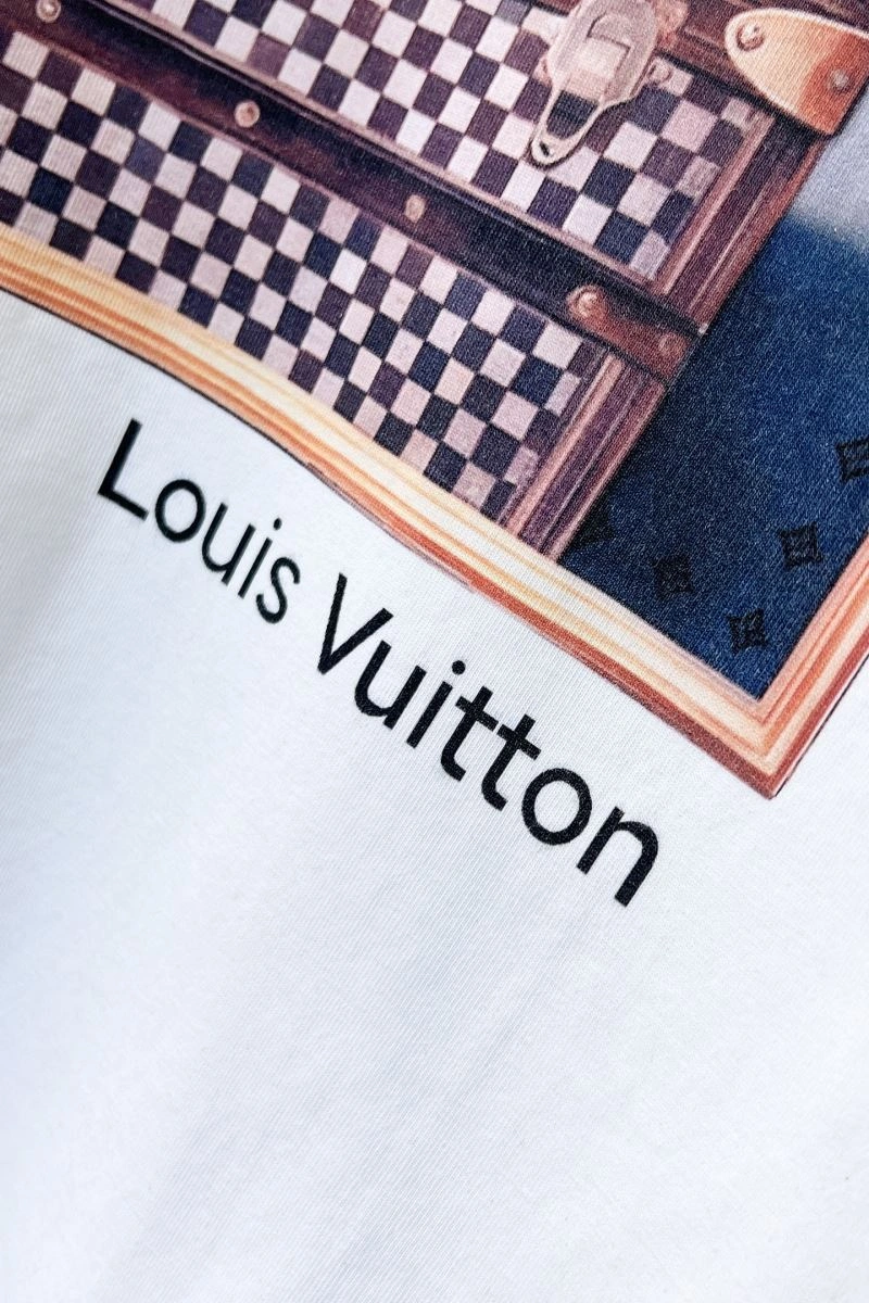 Bargain Louis Vuitton T-Shirts