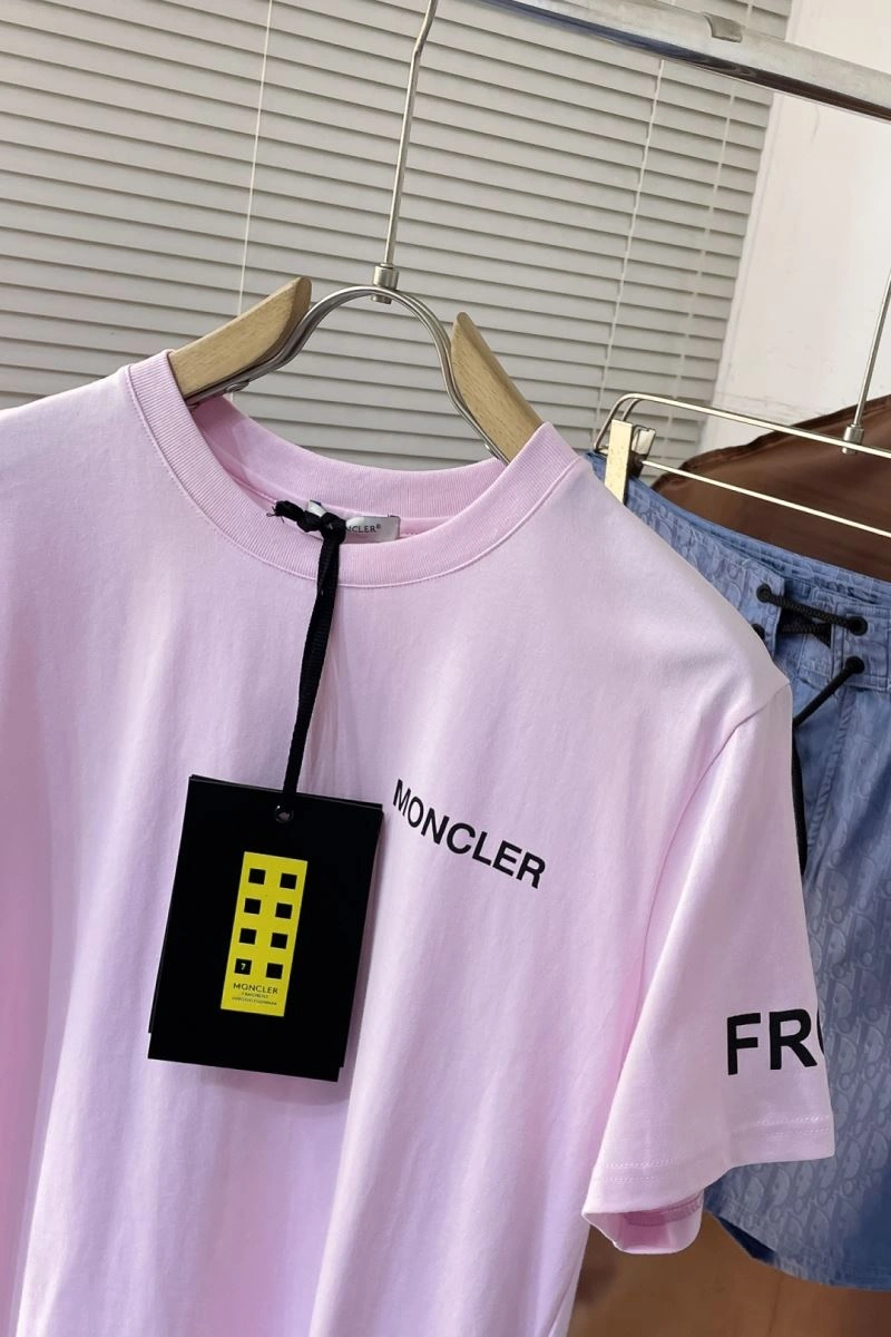 Cut-rate Louis Vuitton T-Shirts