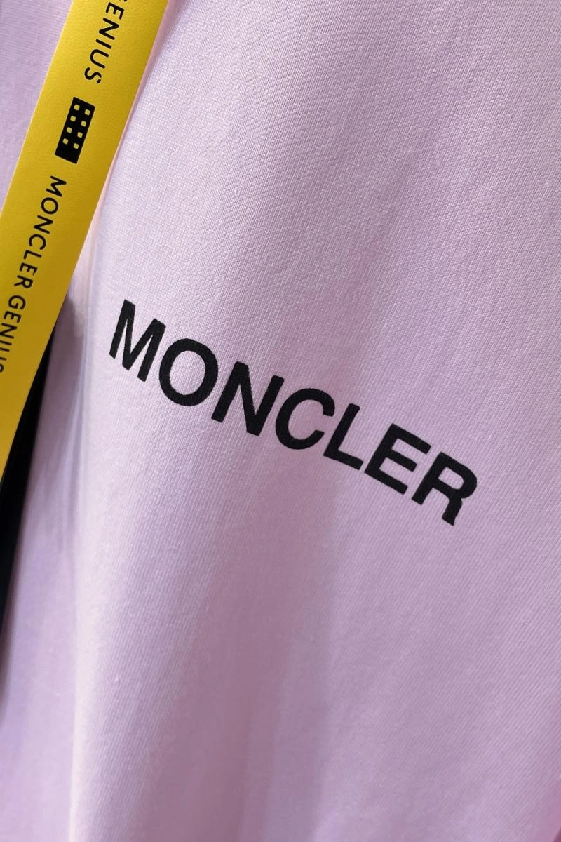 Cut-rate Louis Vuitton T-Shirts
