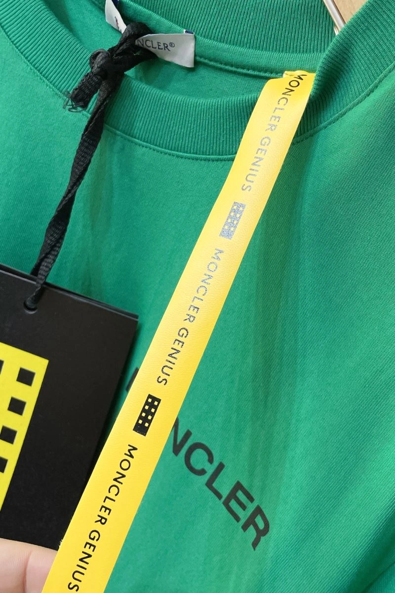 High fidelity Louis Vuitton T-Shirts