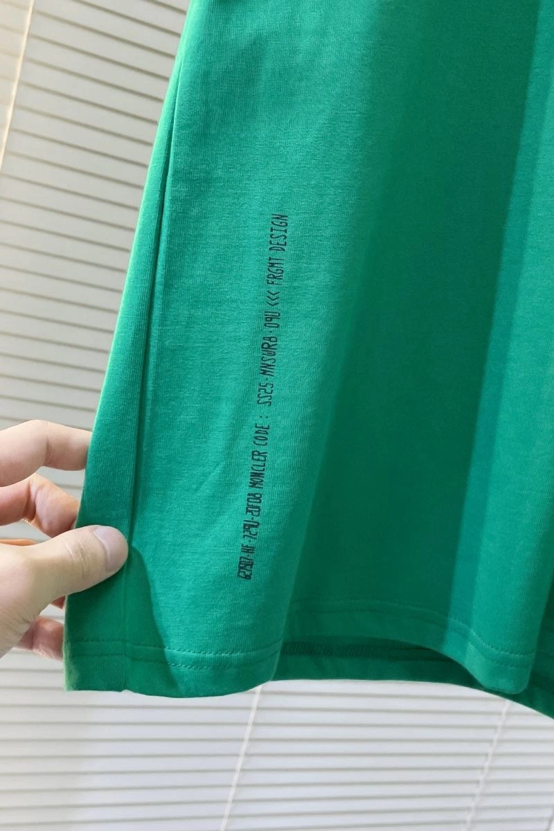 High fidelity Louis Vuitton T-Shirts