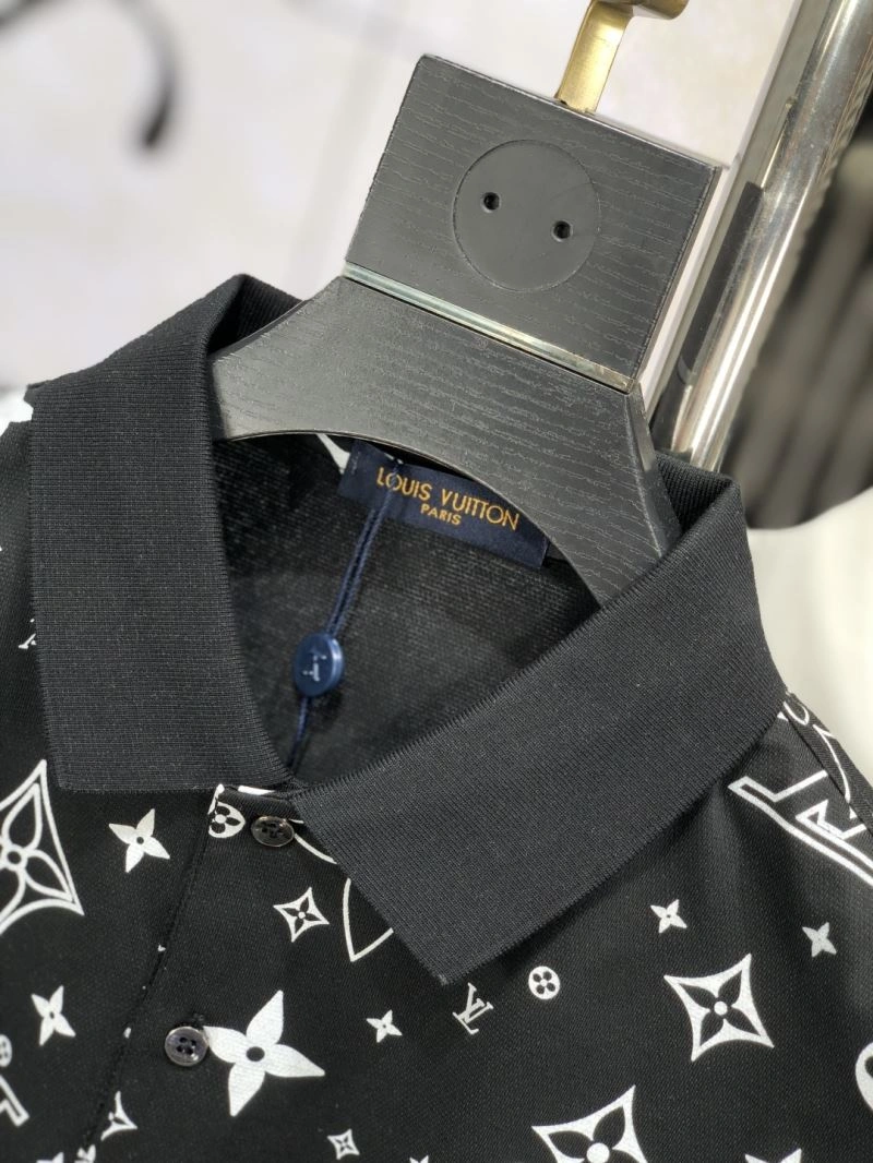 Indistinguishable Louis Vuitton T-Shirts