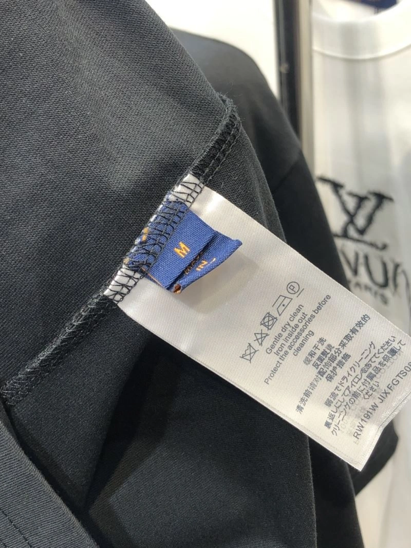 Discounted Louis Vuitton T-Shirts