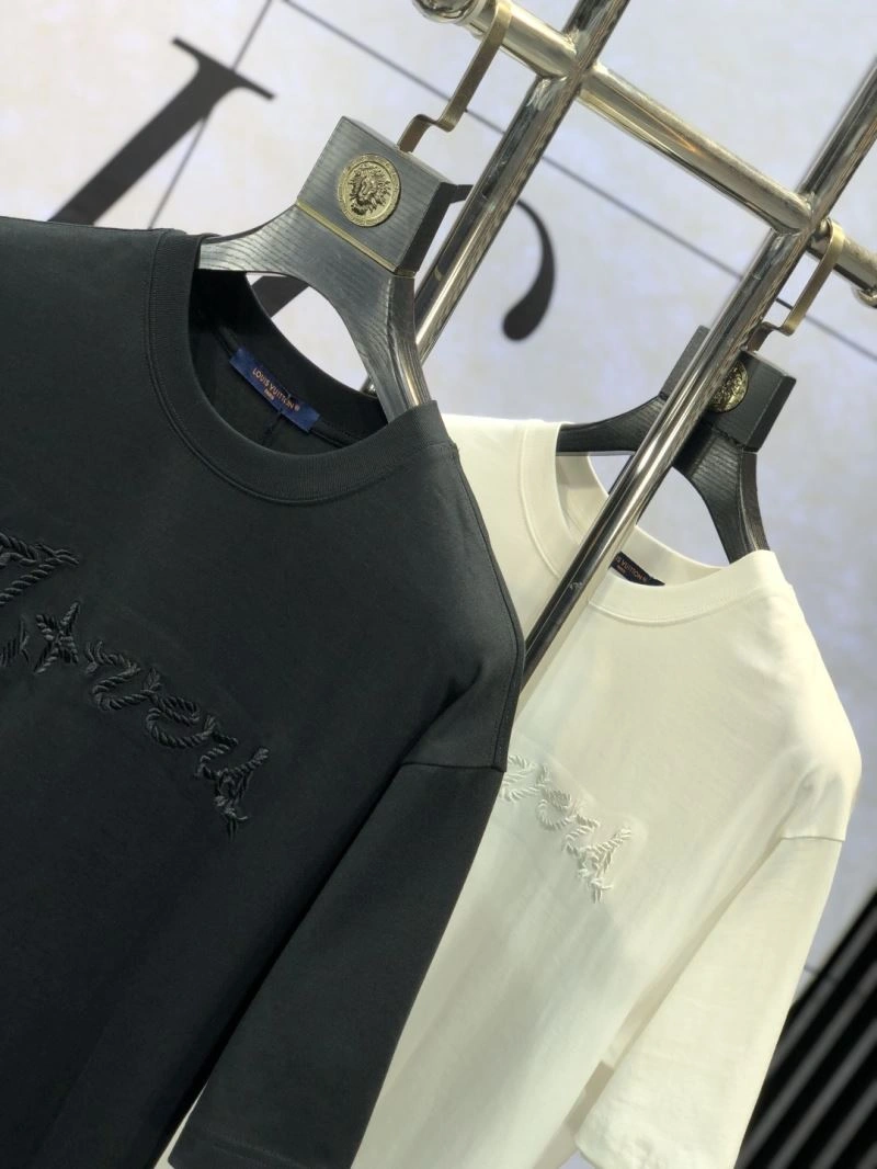 High accuracy Louis Vuitton T-Shirts