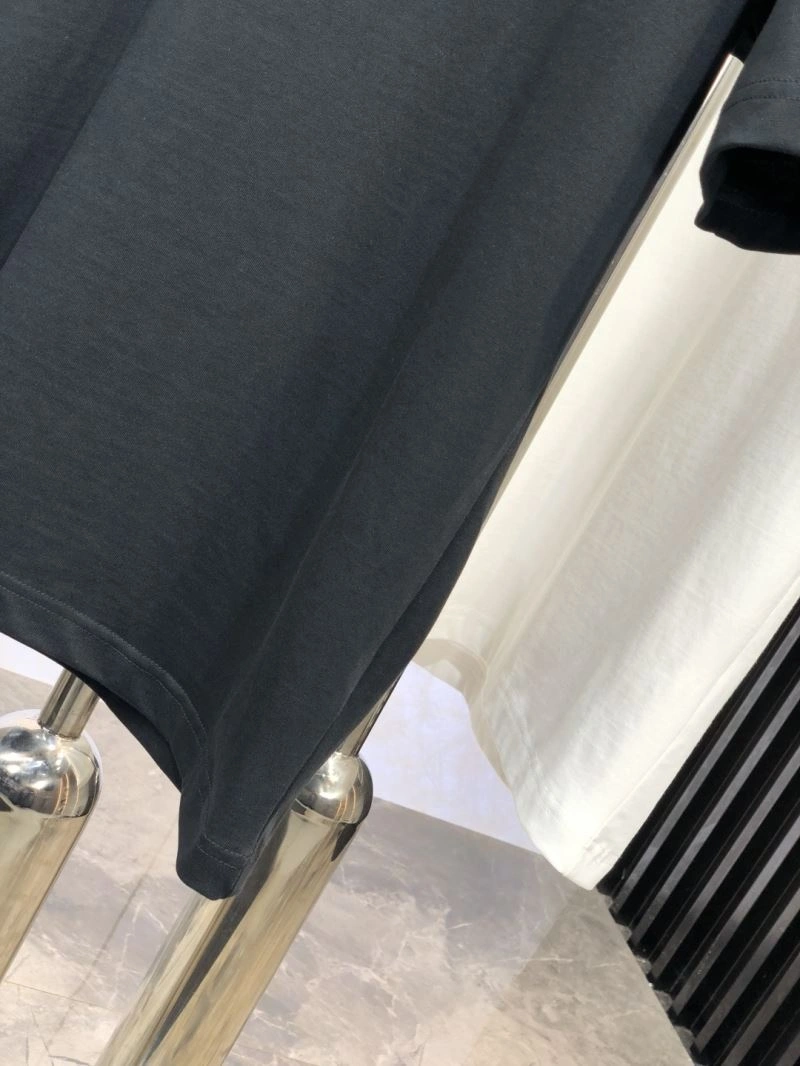 High accuracy Louis Vuitton T-Shirts