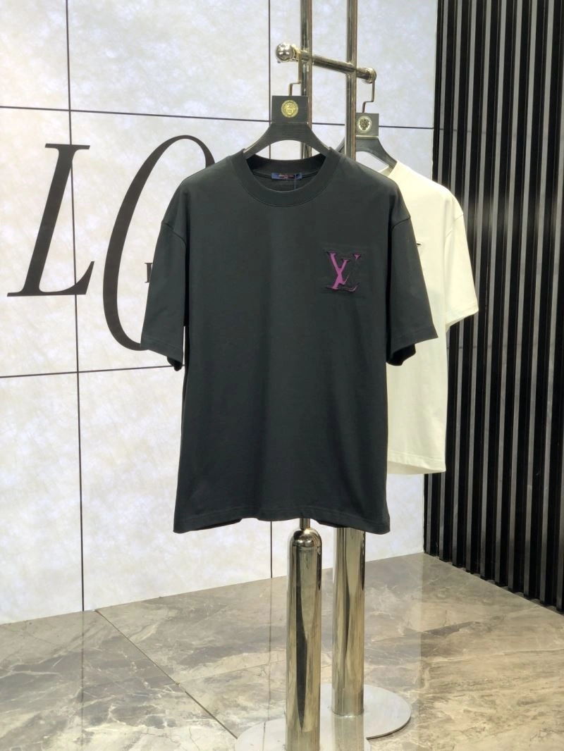 Perfect replica Louis Vuitton T-Shirts