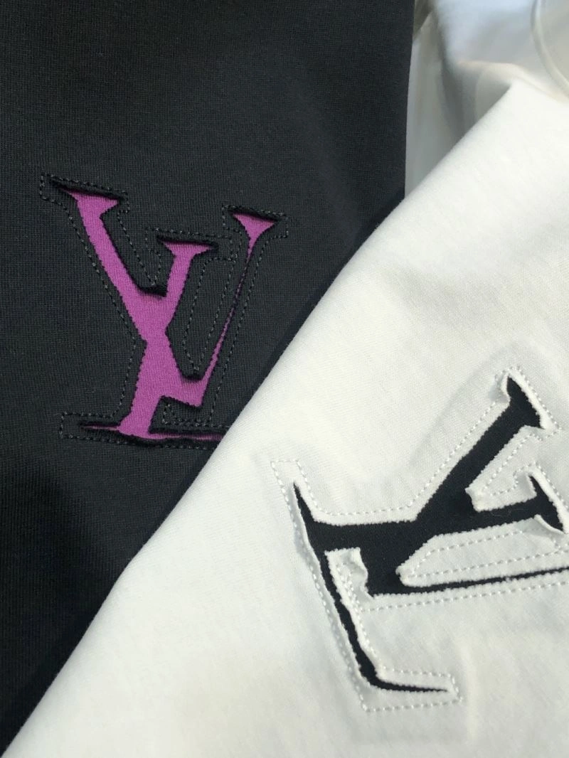 Perfect replica Louis Vuitton T-Shirts