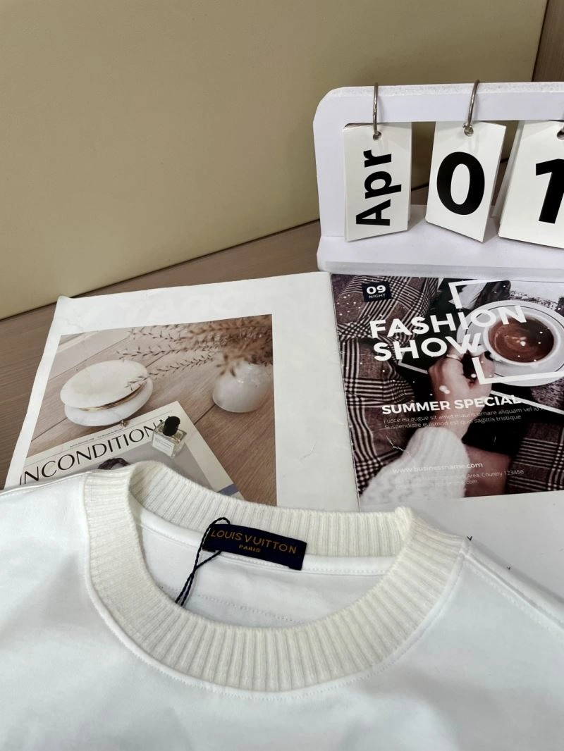 Cut-rate Louis Vuitton T-Shirts
