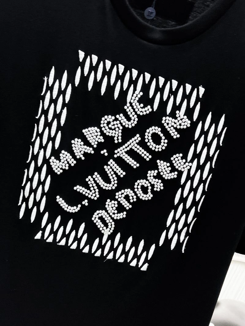 Top match Louis Vuitton T-Shirts
