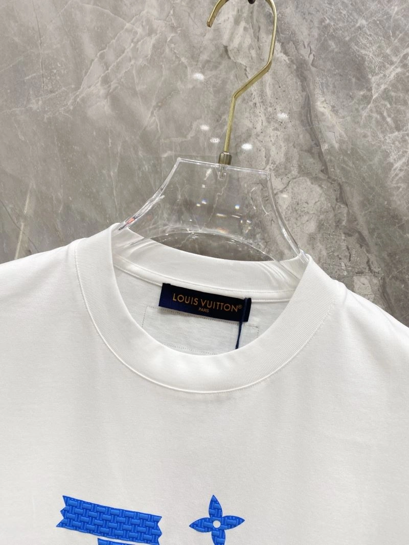 Top mirror Louis Vuitton T-Shirts