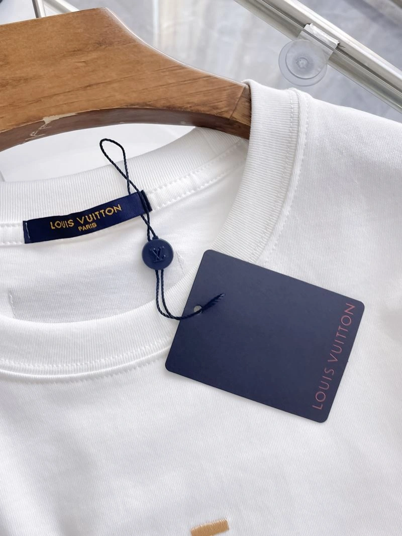 Inexpensive Louis Vuitton T-Shirts
