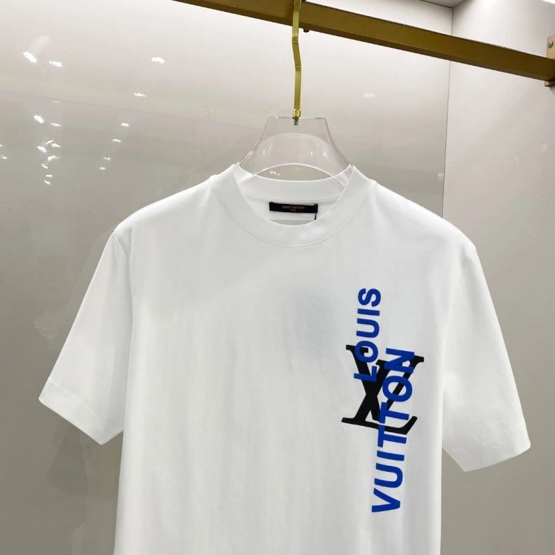 Precise copy Louis Vuitton T-Shirts