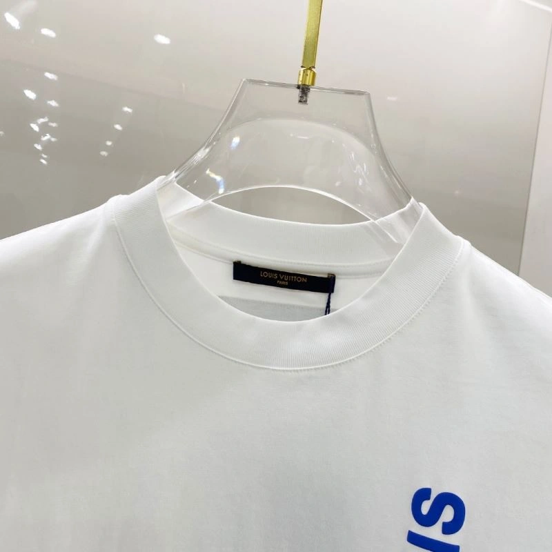 Precise copy Louis Vuitton T-Shirts