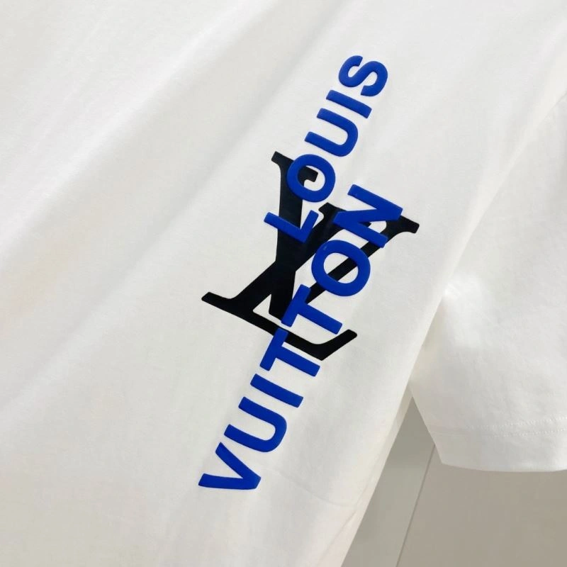Precise copy Louis Vuitton T-Shirts