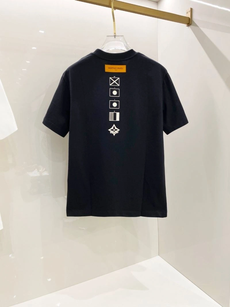 Exact replica Louis Vuitton T-Shirts
