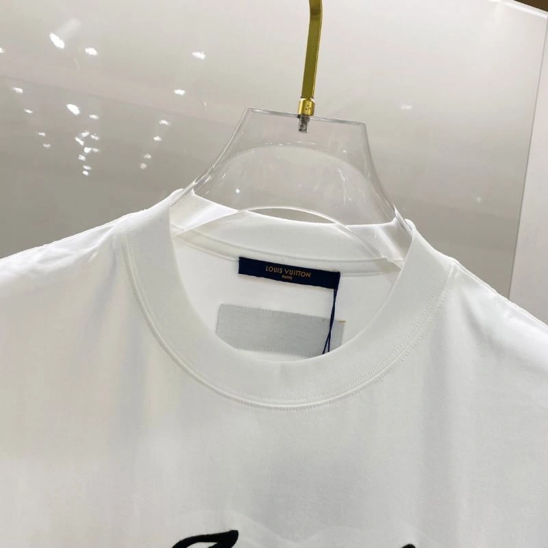 Top match Louis Vuitton T-Shirts