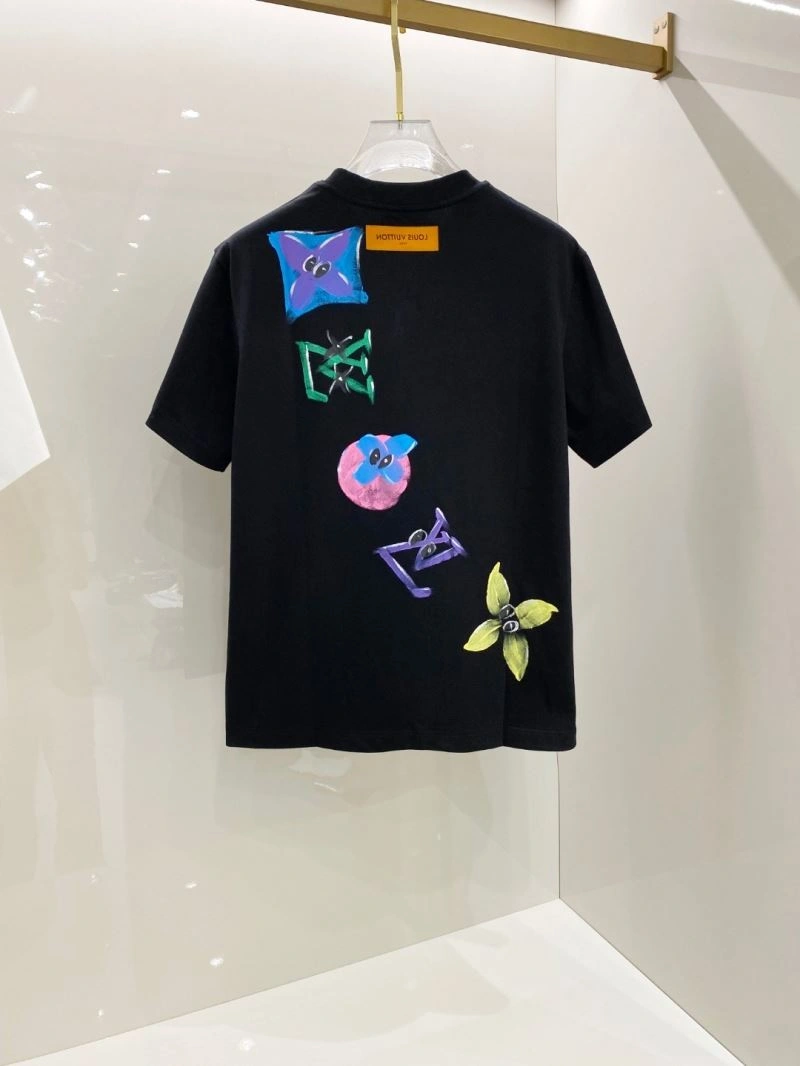 Bargain Louis Vuitton T-Shirts