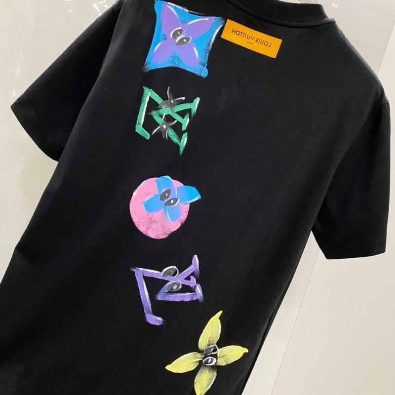 Bargain Louis Vuitton T-Shirts