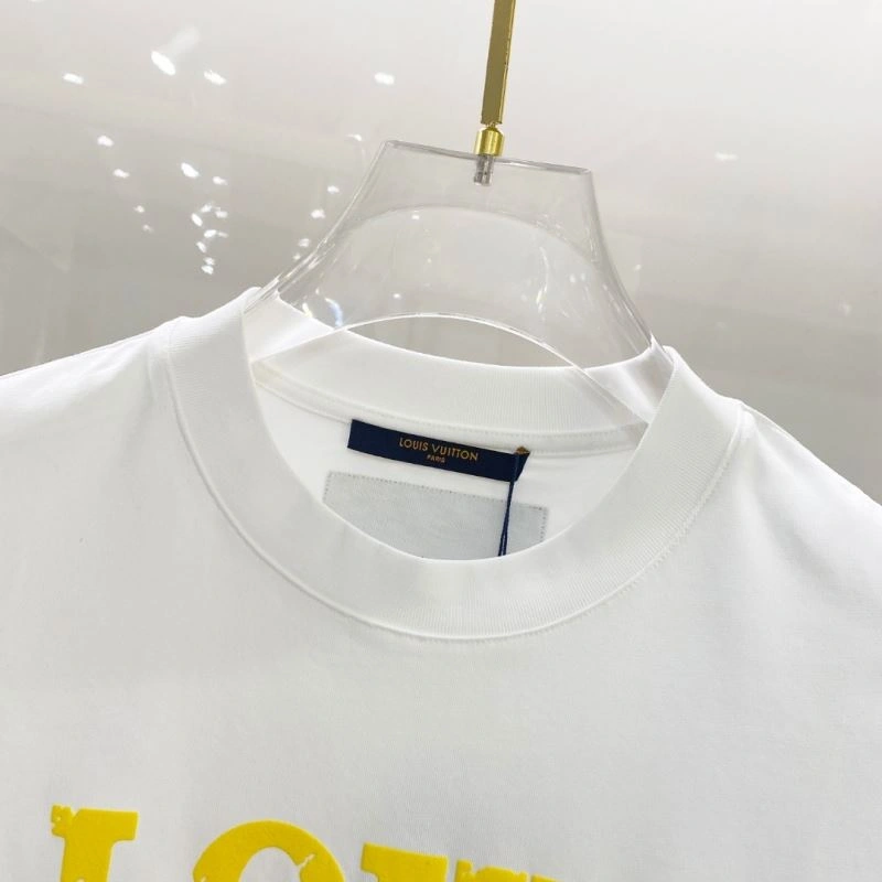 Low-cost Louis Vuitton T-Shirts