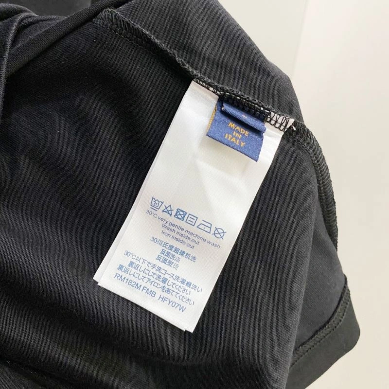 Reasonably priced Louis Vuitton T-Shirts
