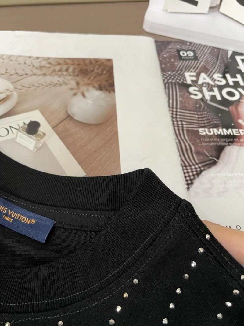 Official Louis Vuitton T-Shirts