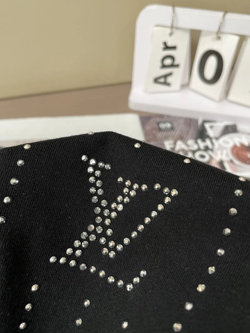 Official Louis Vuitton T-Shirts