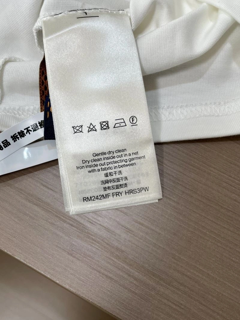 Reasonably priced Louis Vuitton T-Shirts