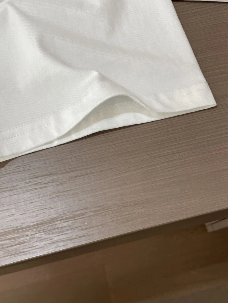 Reasonably priced Louis Vuitton T-Shirts