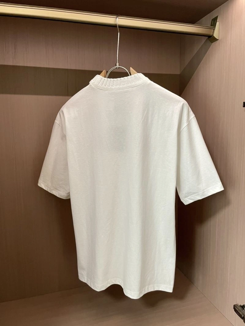 Factory-made Louis Vuitton T-Shirts