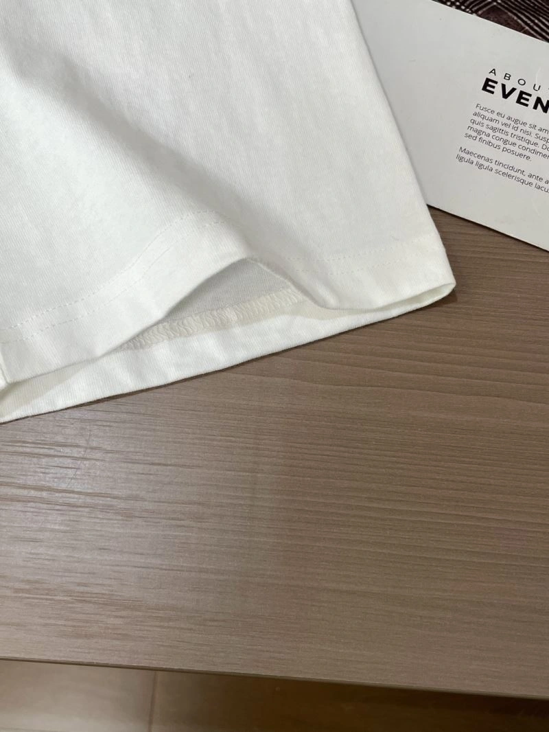 Factory-made Louis Vuitton T-Shirts