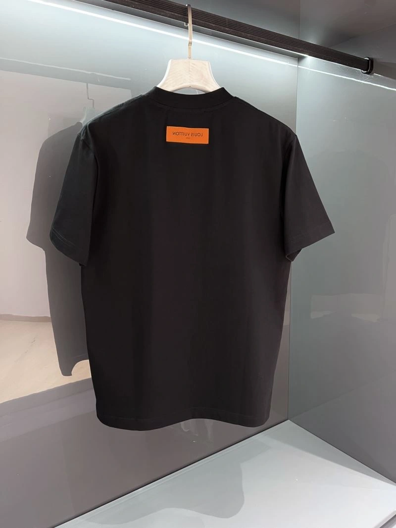 Top match Louis Vuitton T-Shirts