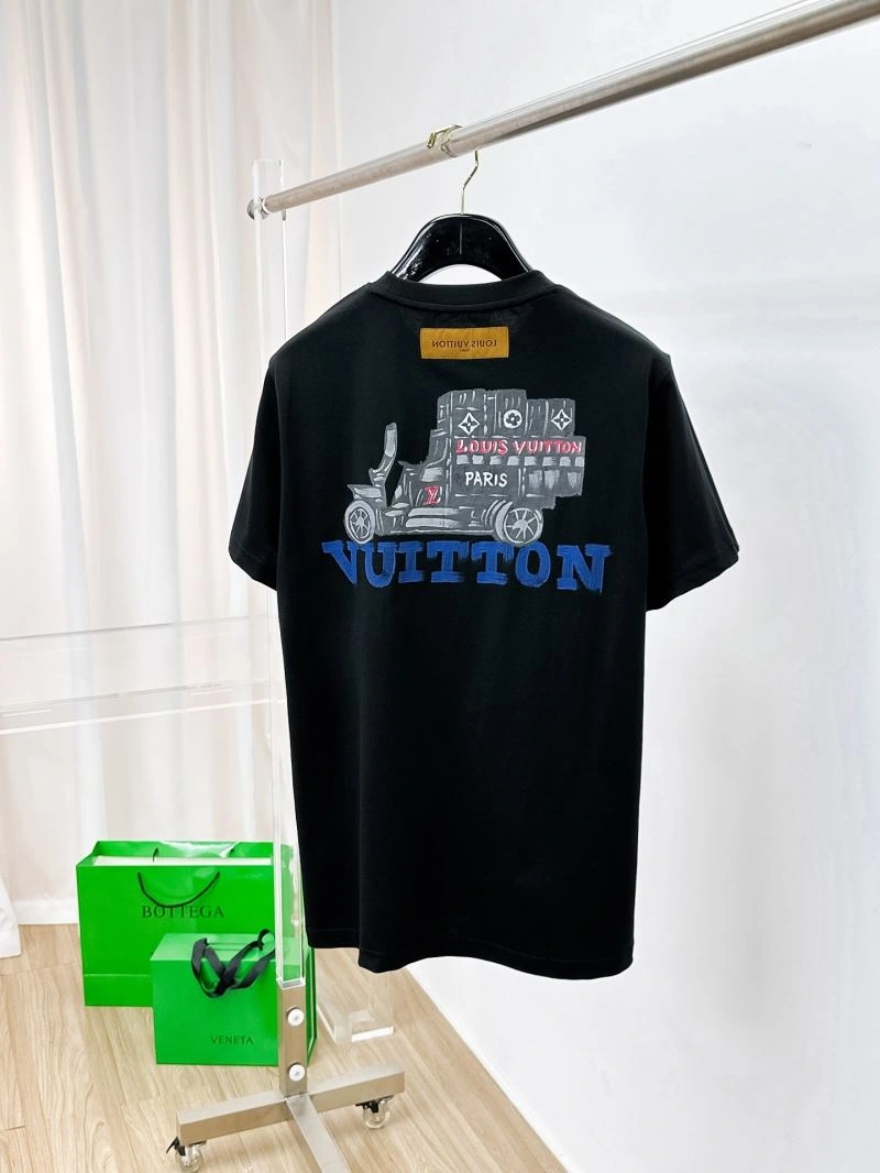 High accuracy Louis Vuitton T-Shirts