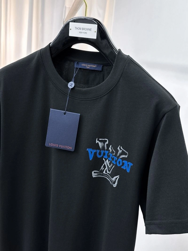High accuracy Louis Vuitton T-Shirts