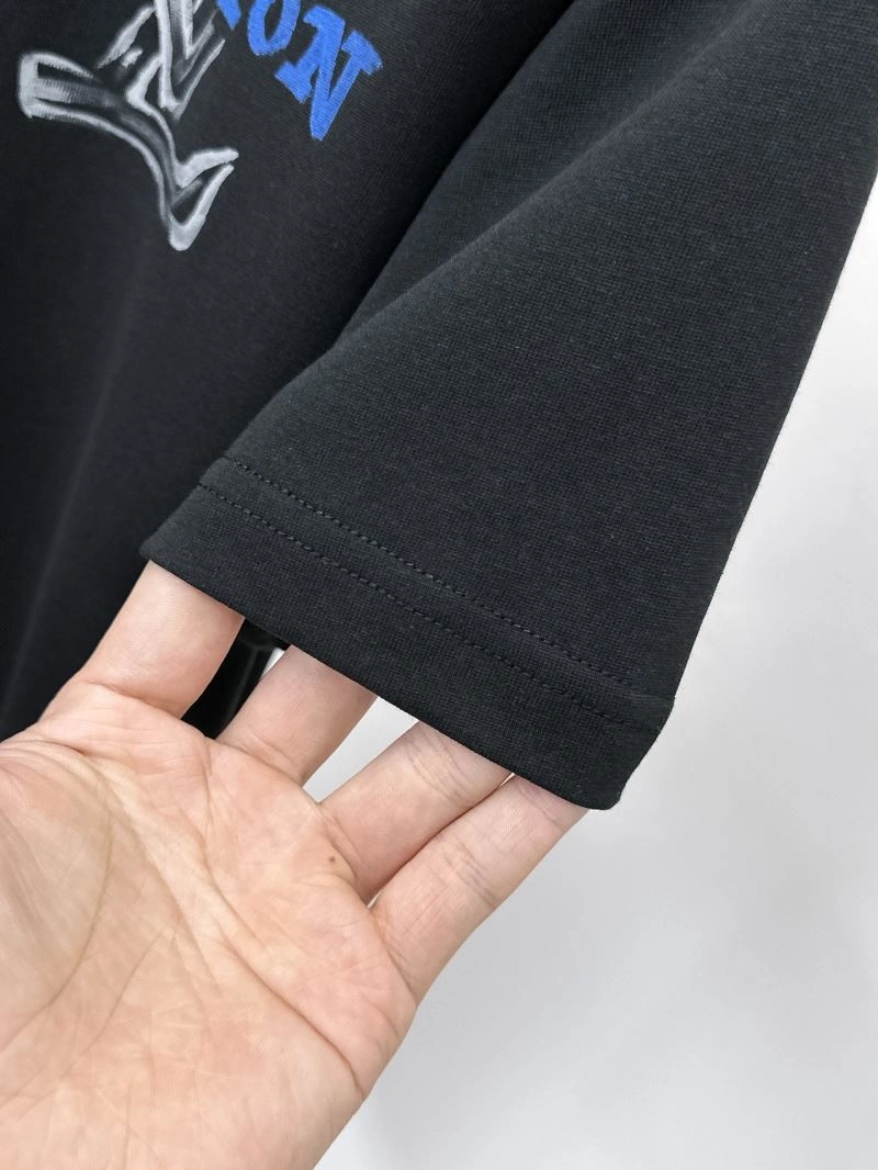High accuracy Louis Vuitton T-Shirts