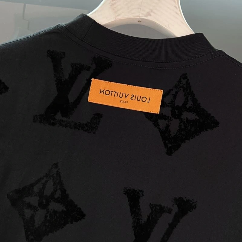 Top mirror Louis Vuitton T-Shirts