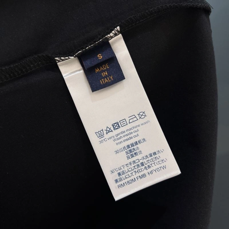 High fidelity Louis Vuitton T-Shirts