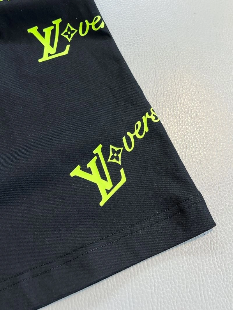 Bargain Louis Vuitton T-Shirts