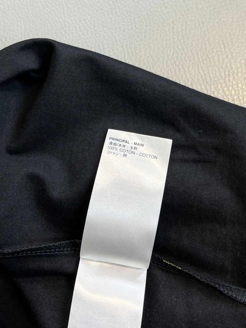 Bargain Louis Vuitton T-Shirts