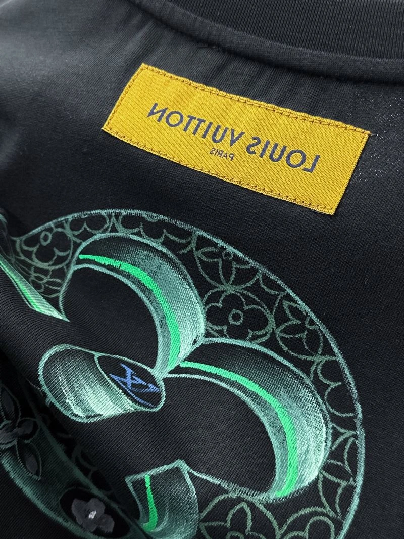 Legit Louis Vuitton T-Shirts