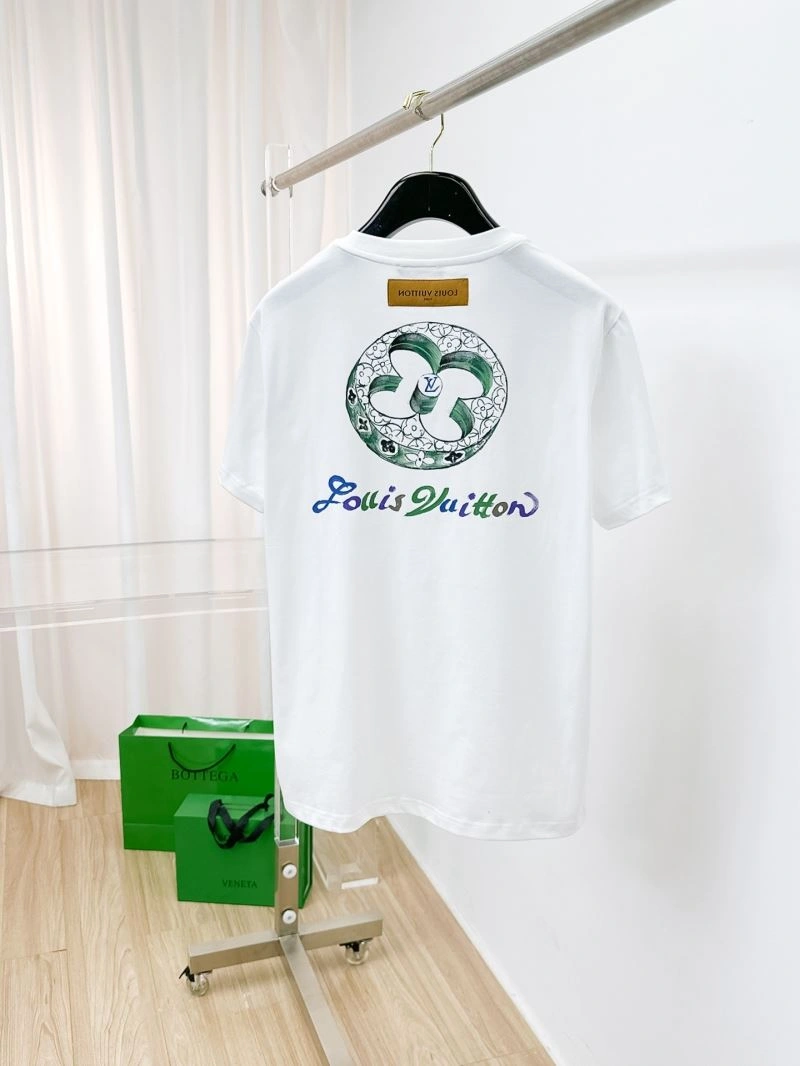 Bargain Louis Vuitton T-Shirts