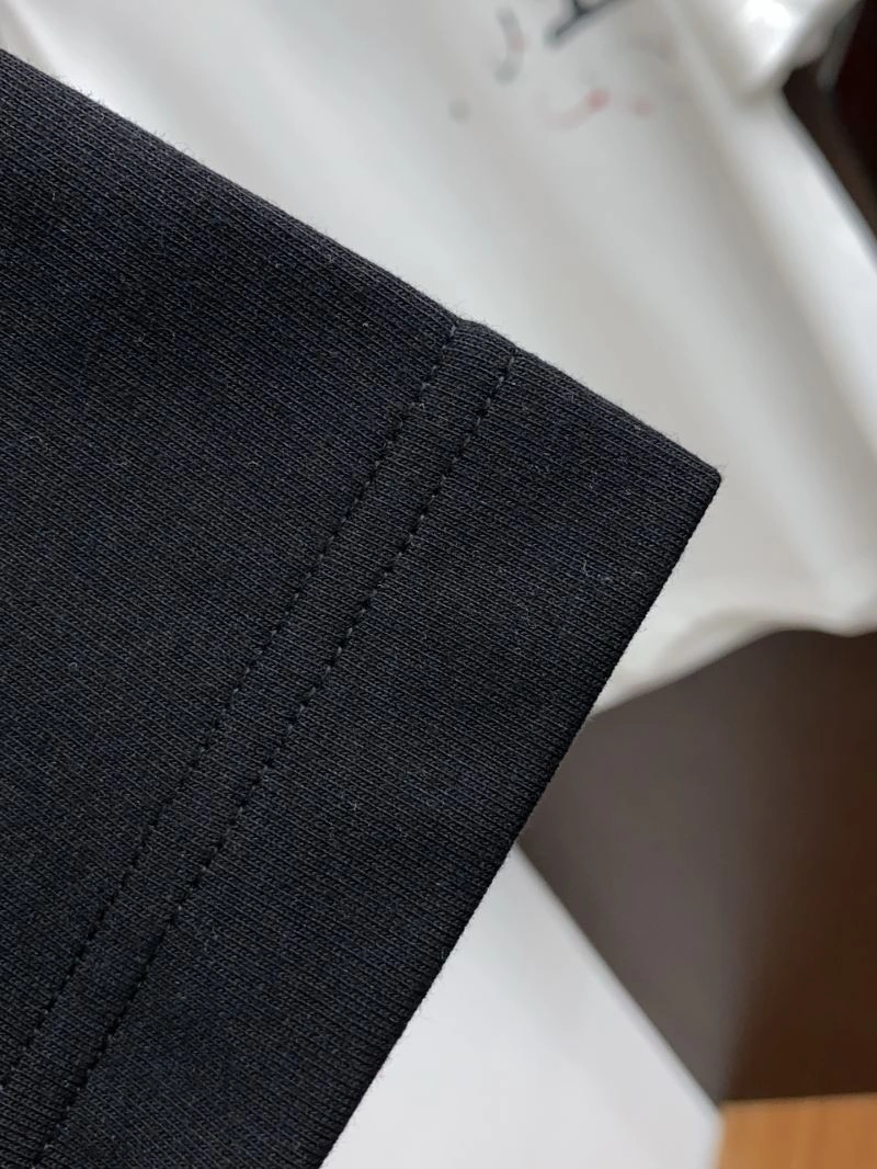 High accuracy Louis Vuitton T-Shirts